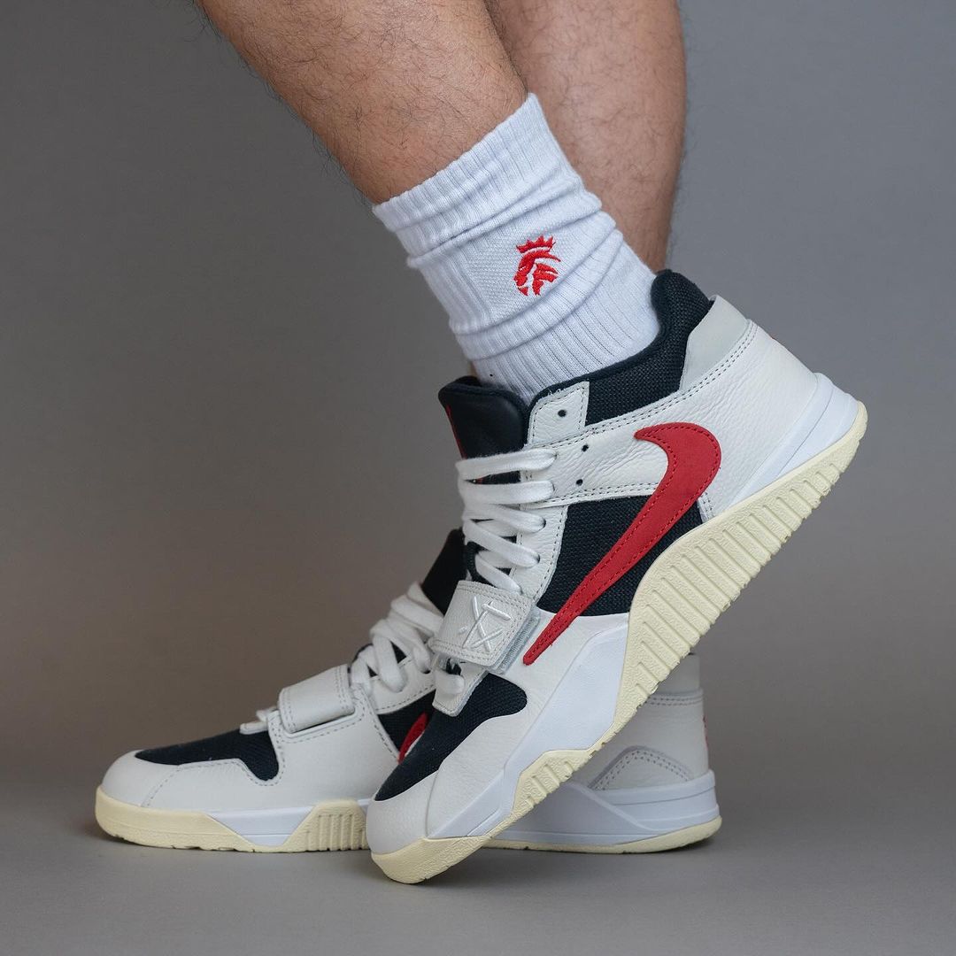 Travis Scott x Jordan Jumpman Jack "University Red" Official Images ...