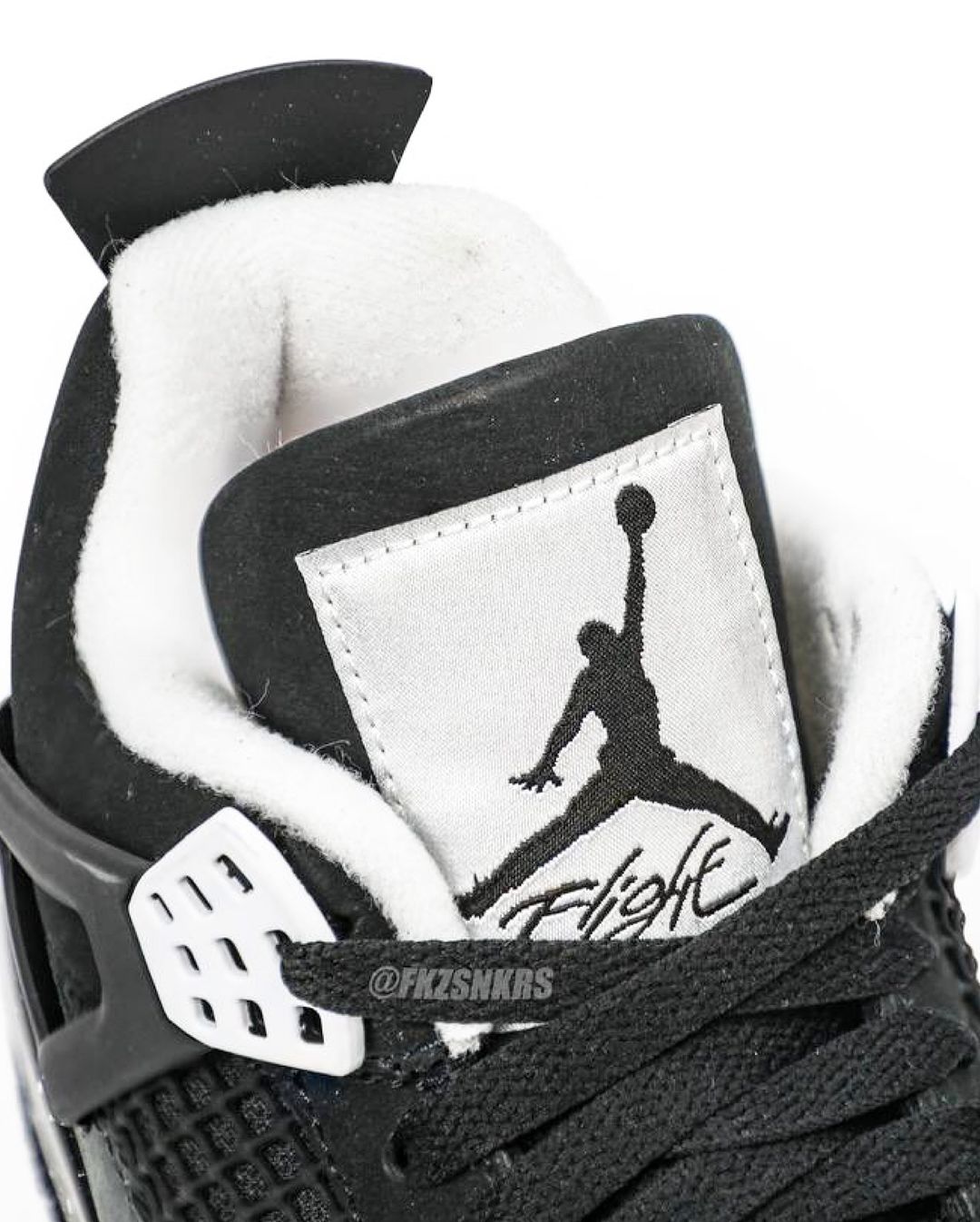 Best Look at The Air Jordan 4 "Fear" | Sneaktorious