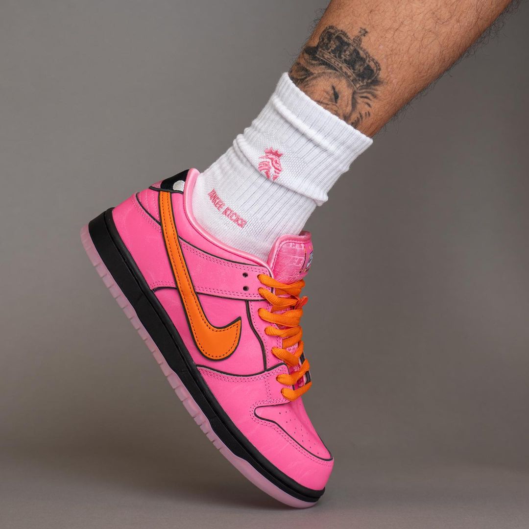 The Powerpuff Girls x Nike SB Dunk Low “Blossom” | On-Foot Look ...