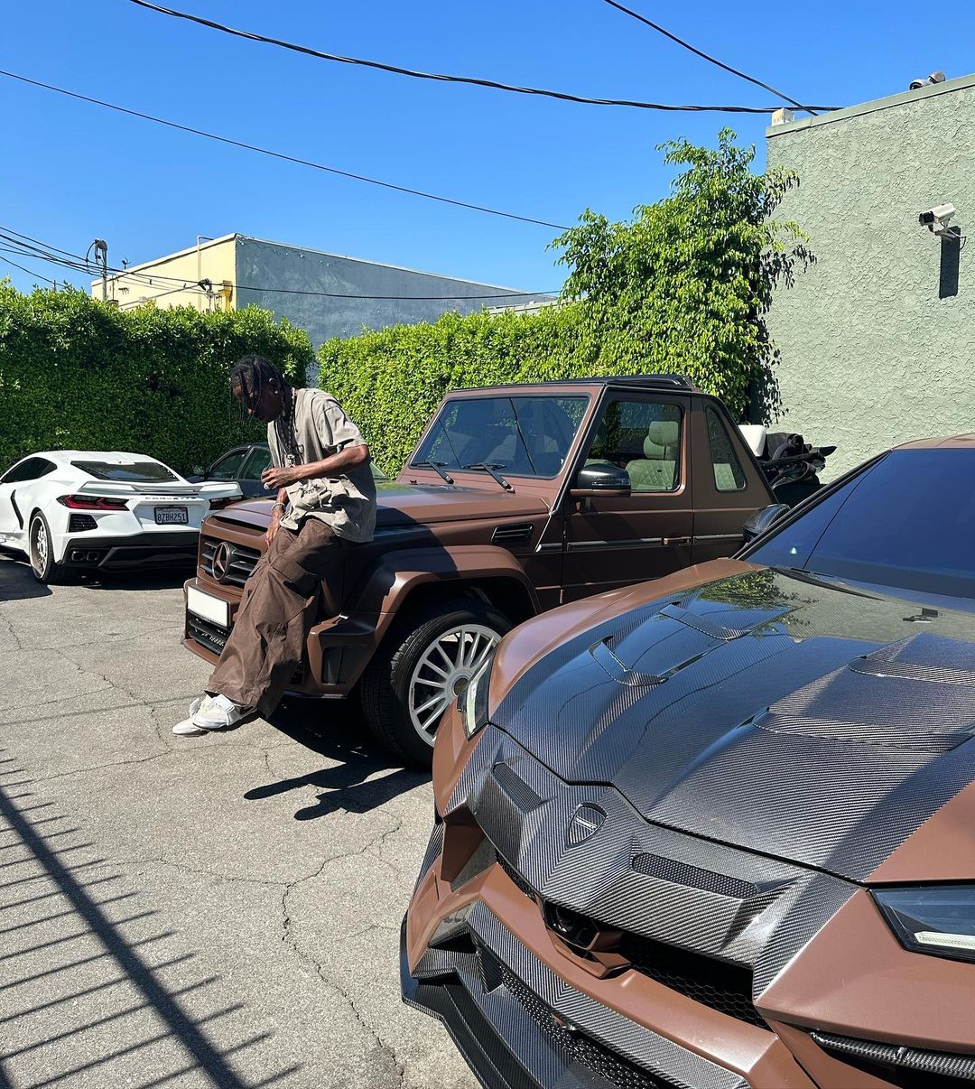 Travis Scott x Nike Zoom Field Jaxx "Light Chocolate" Release Update ...