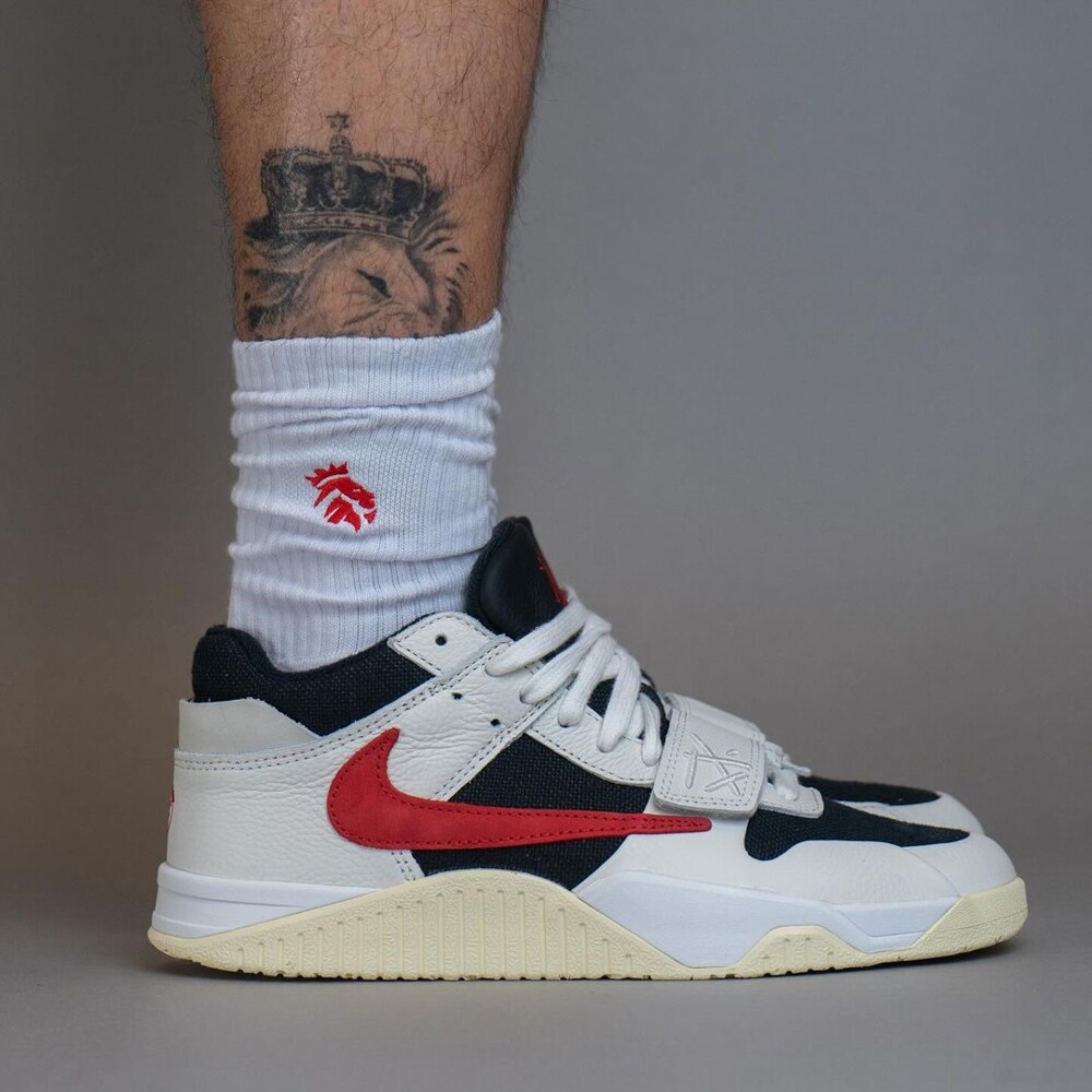 Travis Scott x Jordan Jumpman Jack "University Red" Official Images ...