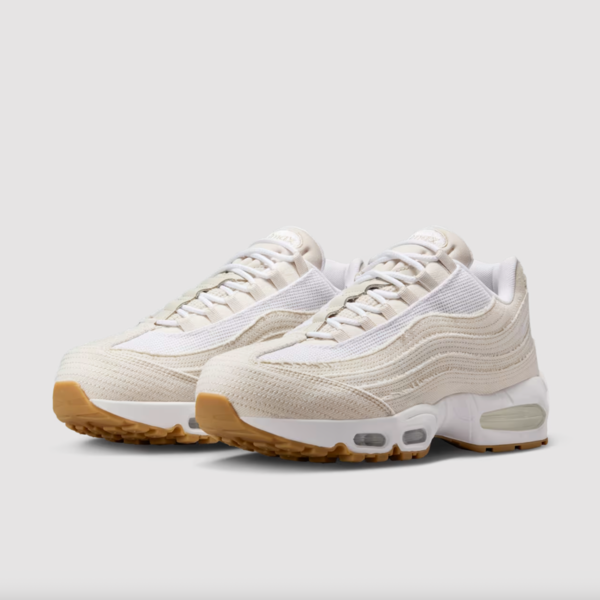Levi's x Nike Air Max 95 "Light Orewood Brown" | Raffle List