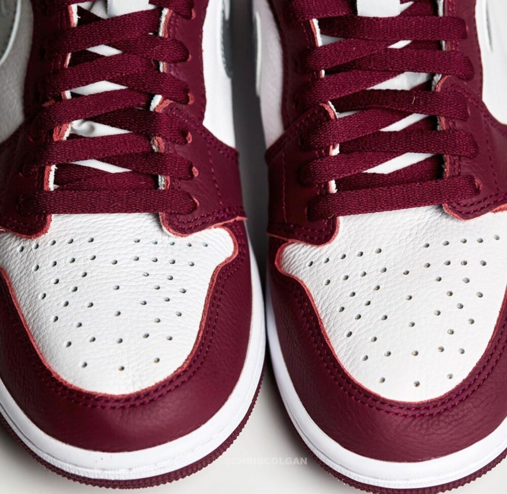 Nike Air Jordan 1 High "Bordeaux" - First Look | Sneaktorious