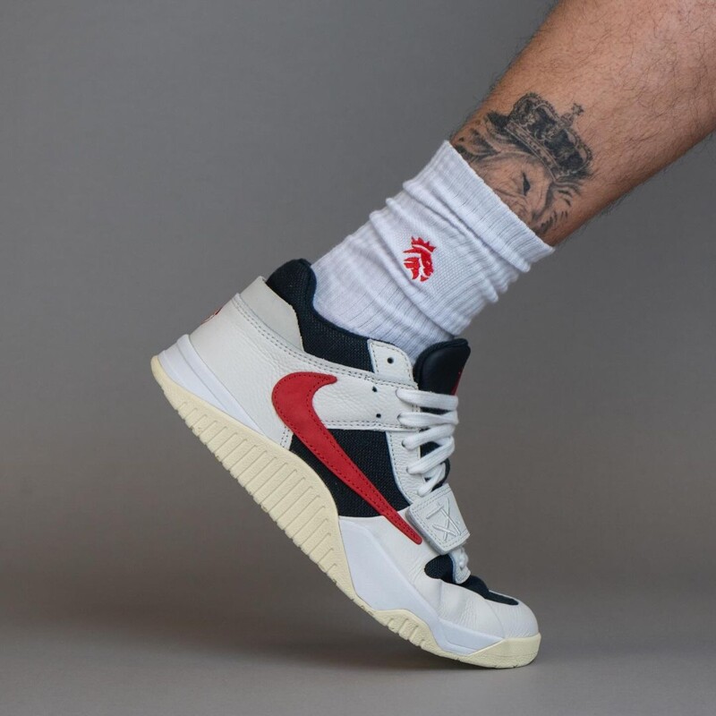 Travis Scott x Jordan Jumpman Jack "University Red" Official Images ...