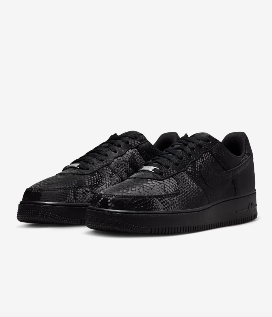 Kobe Bryant x Nike Air Force 1 Low "Black" | Raffle List